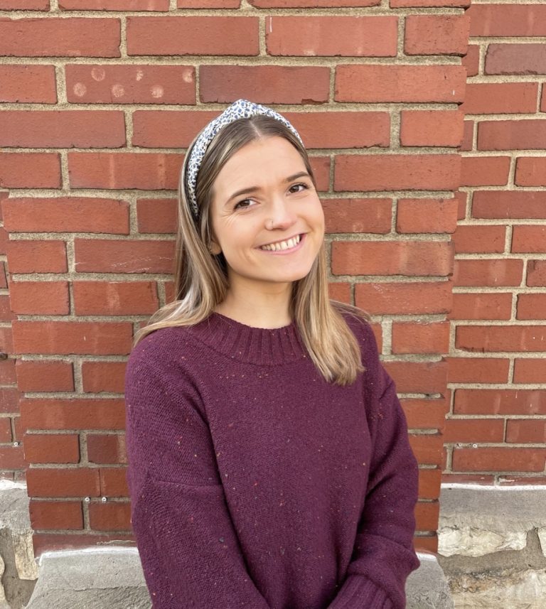 Iza Kruszczak M.S. CCC-SLP Speech-Language Pathologist